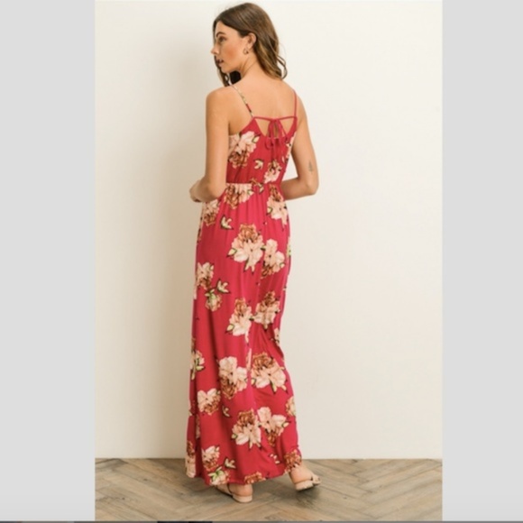 Gilli | Dresses | Gilli Bold Floral Magenta Strappy Maxi Dress Nwt ...